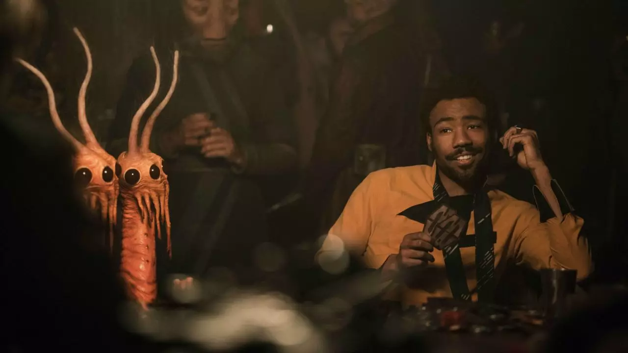 Hier ist, was passiert, wenn Han Solo spielt, um den Millennium Falcon von Lando zu gewinnen