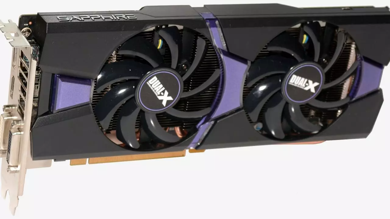 Tlhahlobo ea AMD Radeon R9 285: The New $250 Video Card To Beat