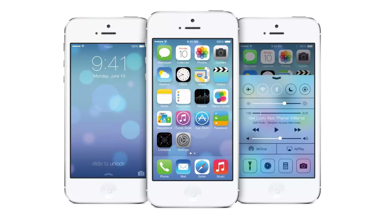 iOS 7: Alih-alih Datar, Kami Mendapat Kedalaman