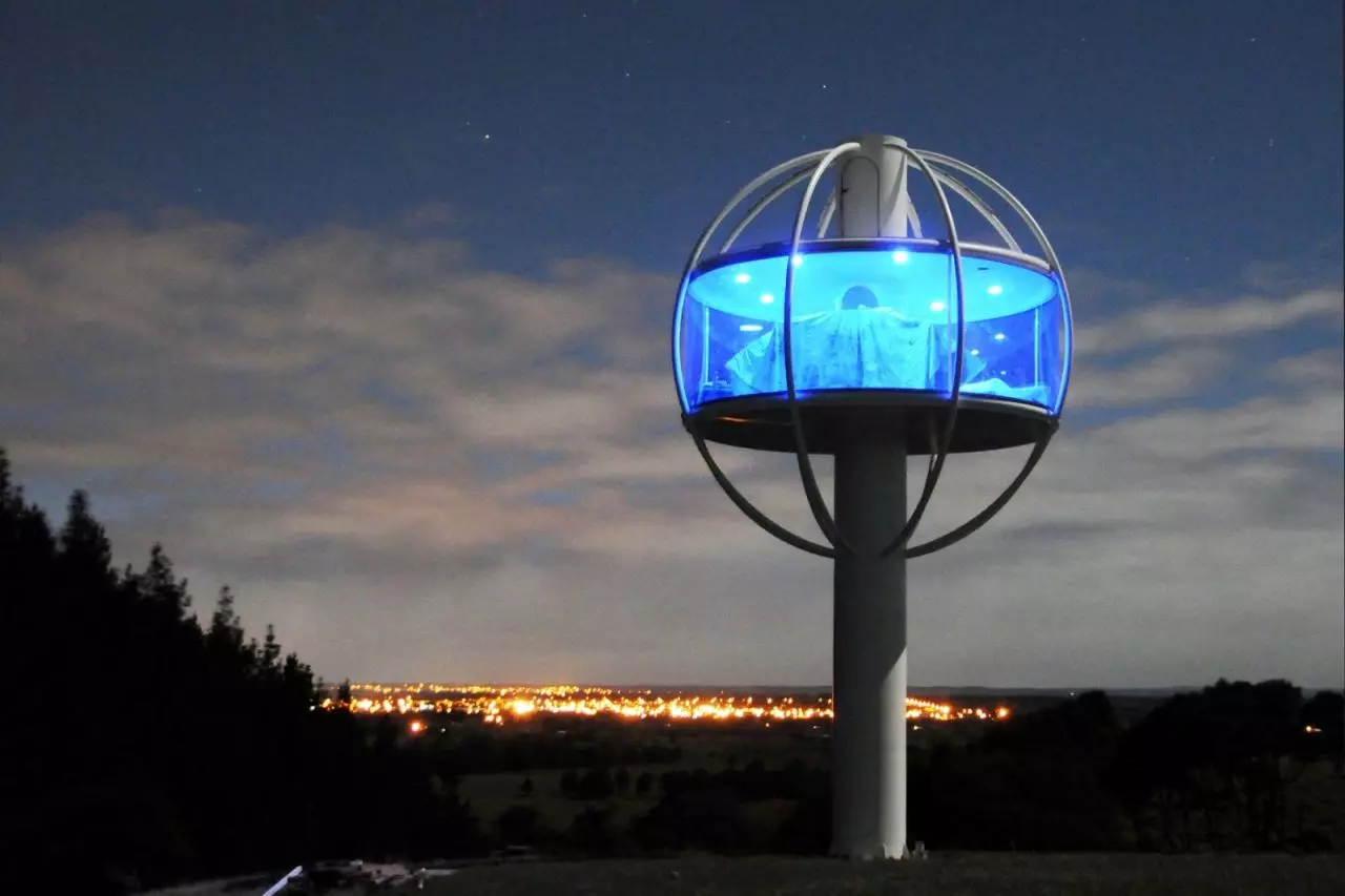 La «Skysphere» auto-construite par un Néo-Zélandais est la retraite de vos rêves