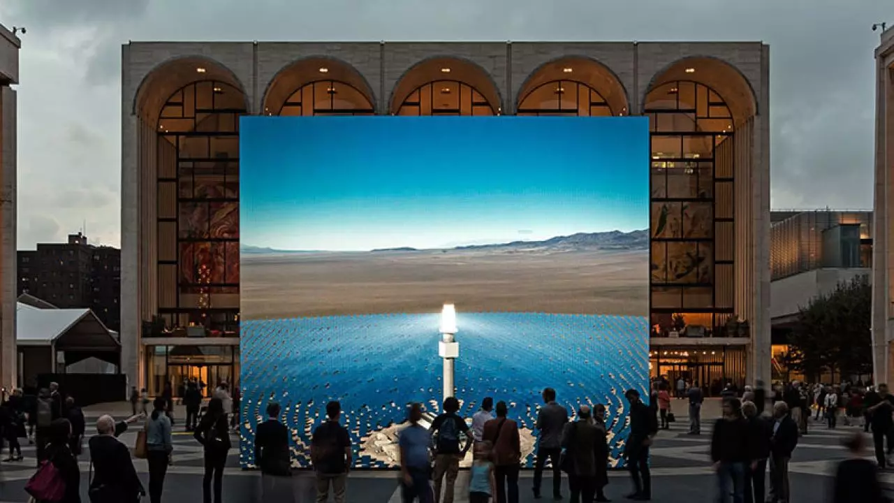 NYC es el hogar de una simulación hiperreal de una planta solar masiva
