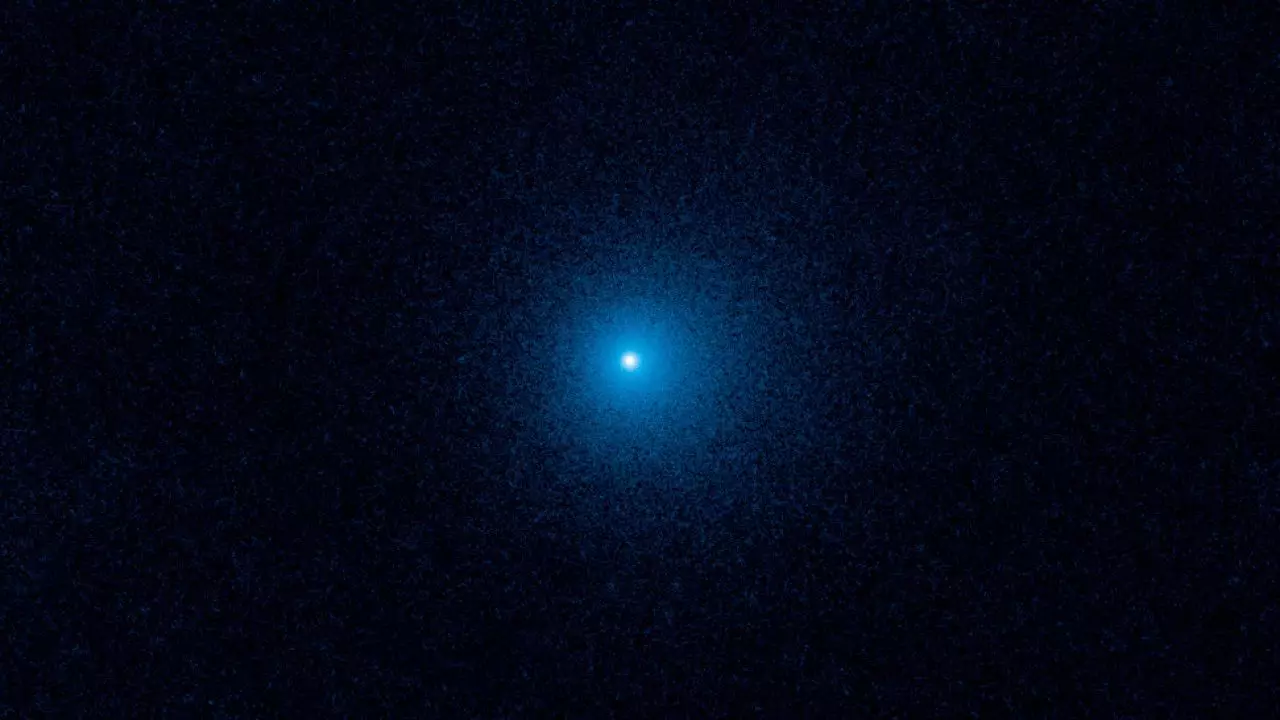 Hubble Anoona Maonero Eiyo Yakanyanya Kure Active Comet Yati Yamboonekwa