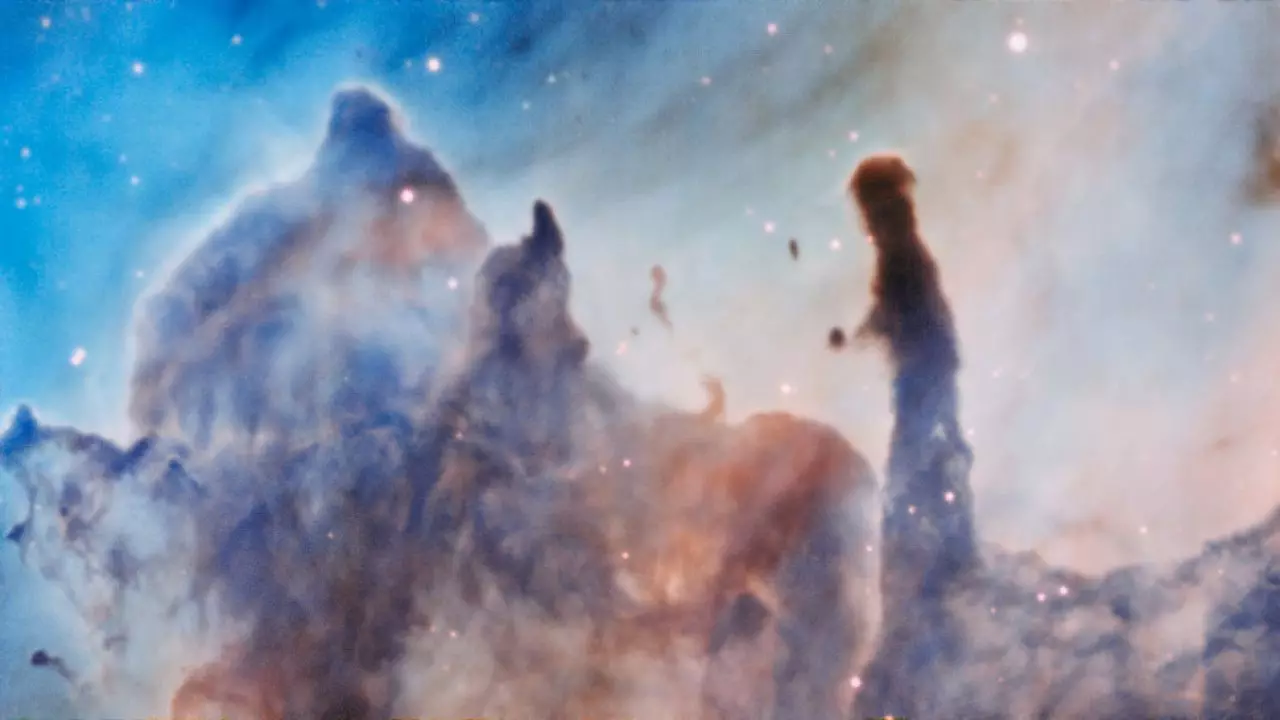 Novas imagens gloriosas nos levam a uma viagem pela icônica Nebulosa Carina