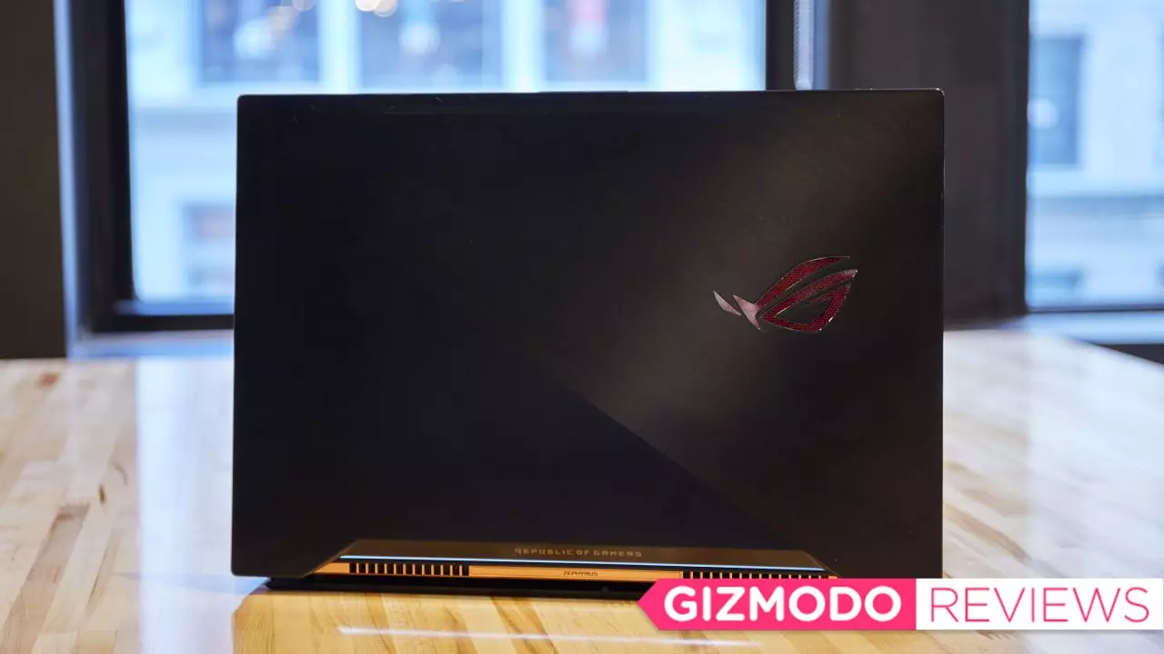 Revisió d'Asus Zephyrus: ha arribat finalment l'era dels portàtils de jocs potents i còmodes?