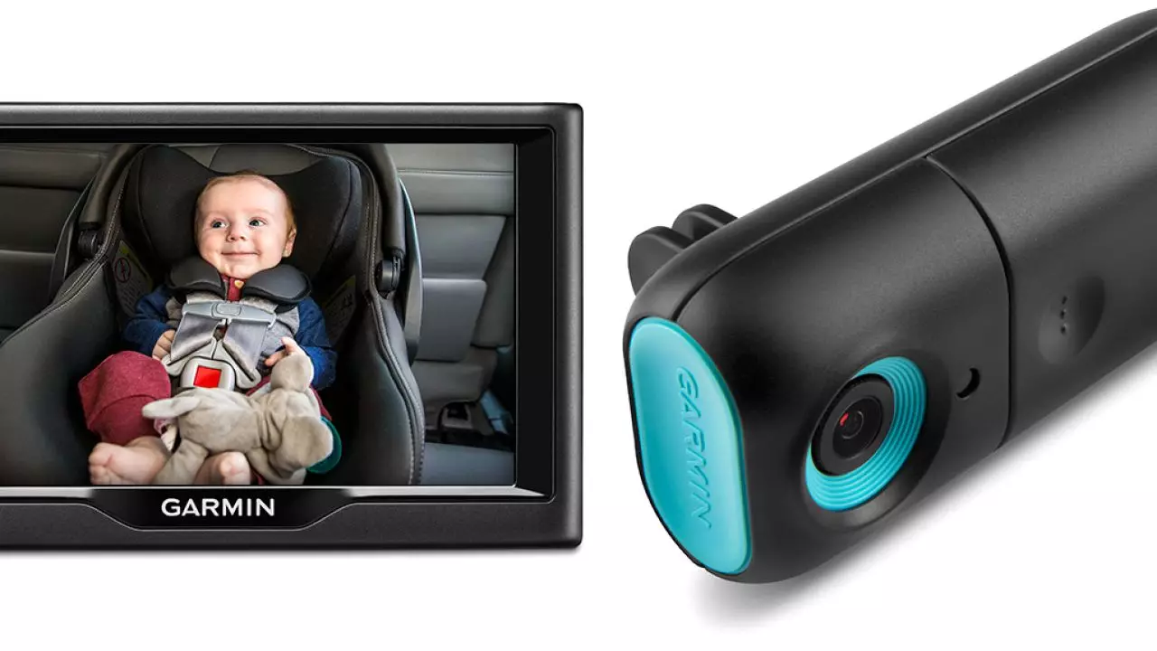 Garmin lägger nu vägbeskrivningar och en livematning av ditt barn på din bils GPS