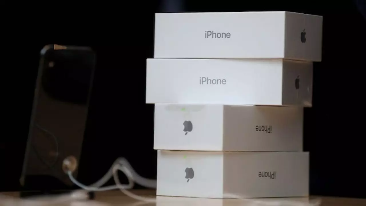 “IPhone 12” batareýasy aslynda 11-den has kiçi bolup biler