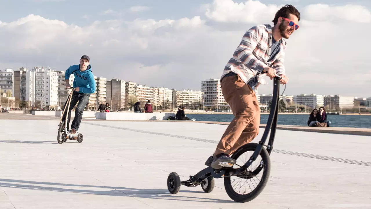 Halfbike yra stovimas dviračių stalas