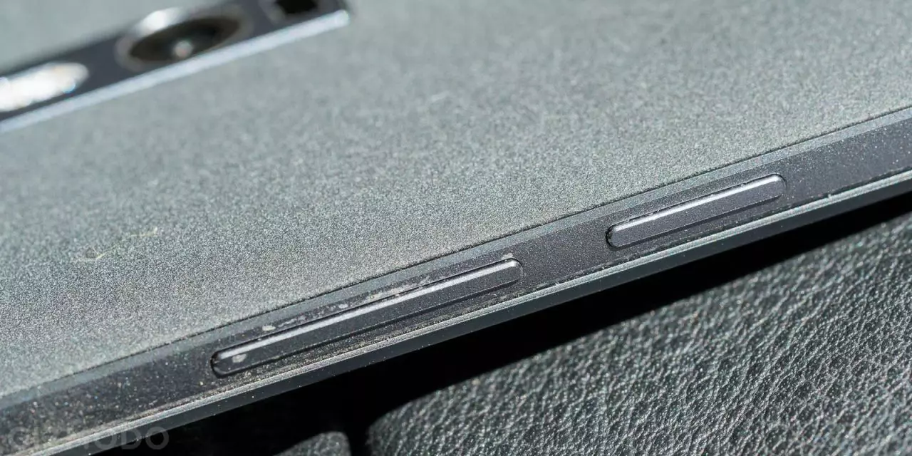 OnePlus Two അവലോകനം: ഇത് ശക്തവും വിലകുറഞ്ഞതും ആവേശകരവുമാണ്