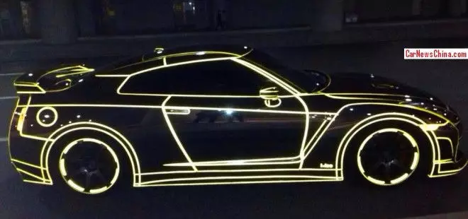 ट्रॉन कारें चीन में नवीनतम सनक हैं