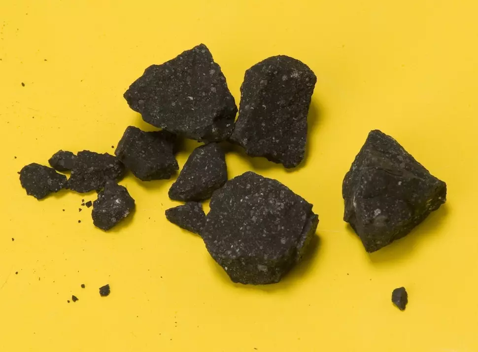 Forskere oppdager unike ingredienser i livet i meteorittfragmenter