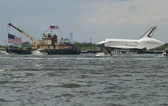 Fotografer Tunggal Dokumentasi Urip Rahasia NYC Mega-Proyek