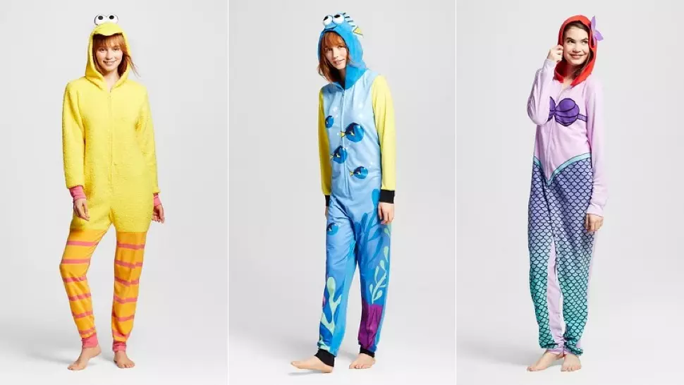 សំលៀកបំពាក់ Onesie ទាំងនេះគឺស្រស់ស្អាតនិងអស្ចារ្យហើយខ្ញុំចង់ពាក់ពួកគេទាំងអស់។