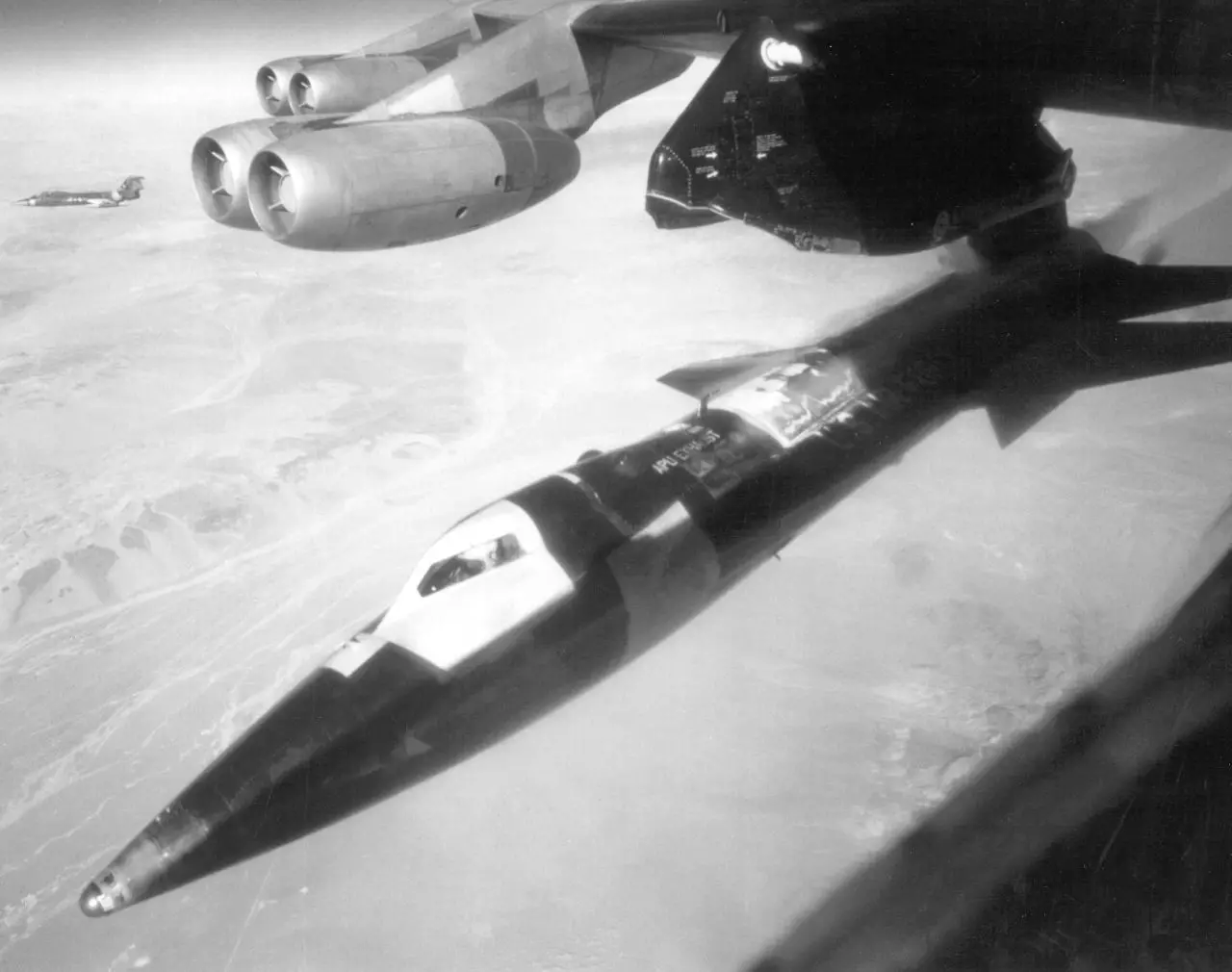 Elstaraj Fotoj De La X-15, La Plej Rapida Pilotata Aviadilo Iam Farita
