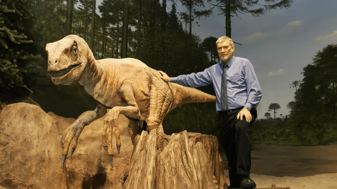 Ku Evangelical Creation Museum, Dinosaurs Anakhala Pamodzi ndi Anthu ndipo Dziko Lapansi Lili ndi Zaka 6,000