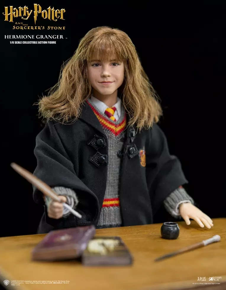 Dim ond Hud a Allai Wneud y Ffigur Hermione Granger hwn mor Lifelike