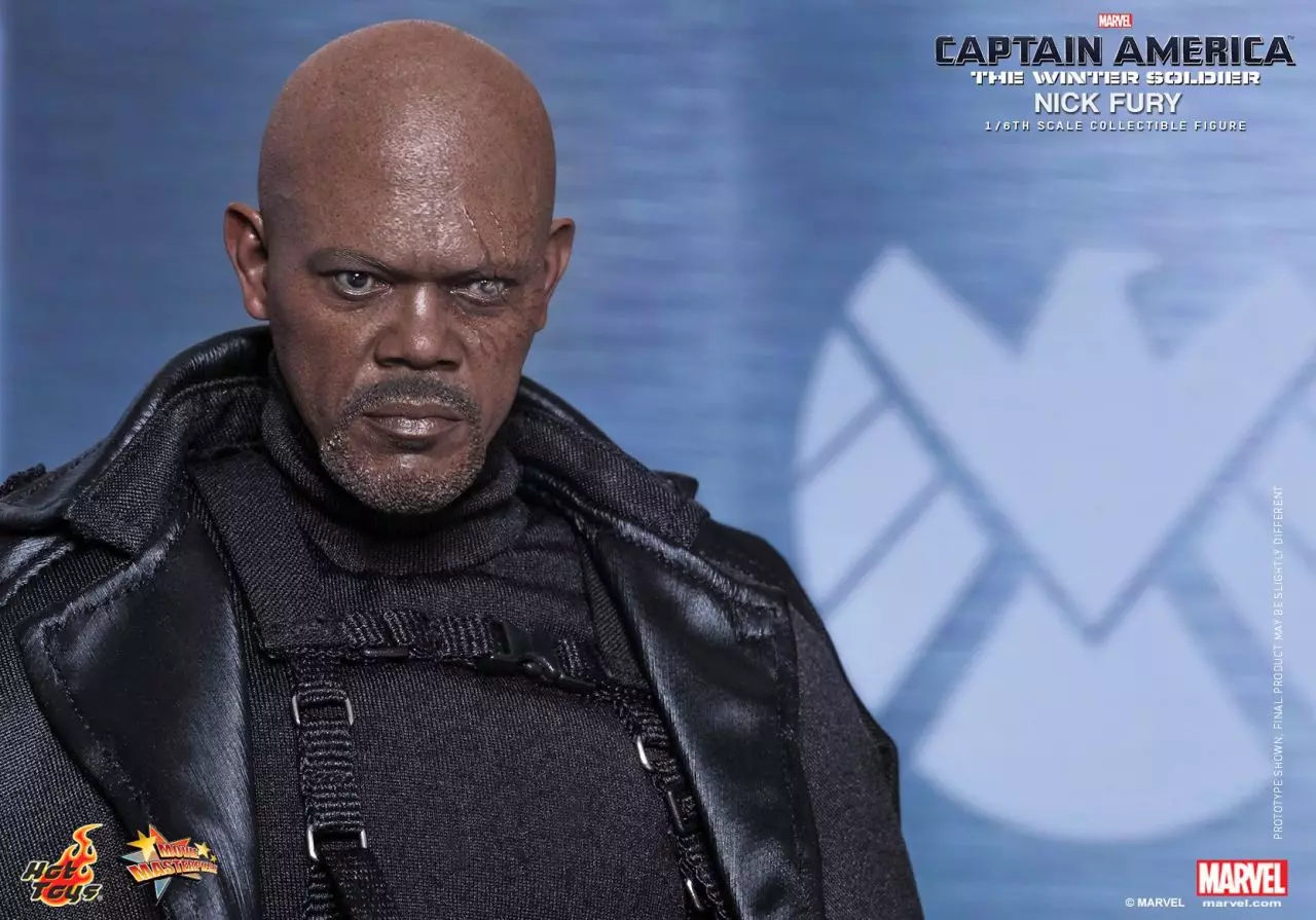 Mae Nick Fury o Chweched Raddfa Teganau Poeth yn Ffigur Mam Drwg