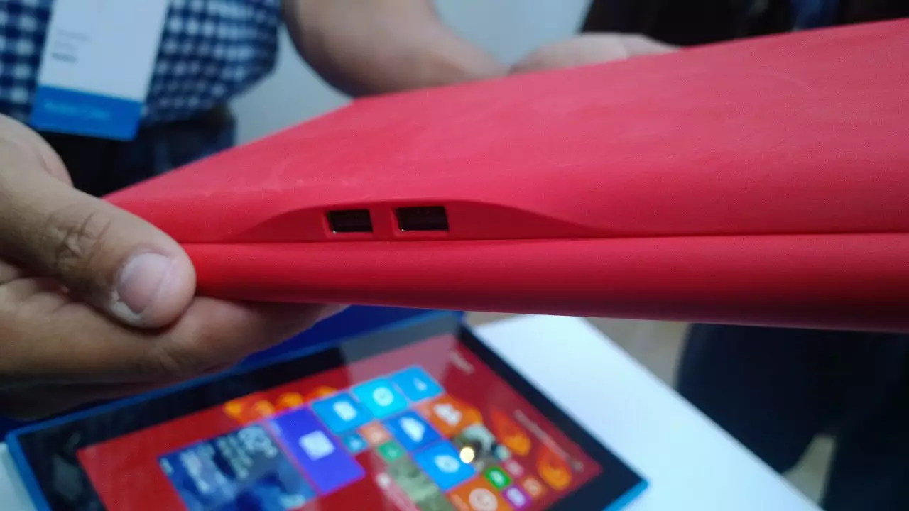 Nokia Lumia 2520 Tablet Australian Hands-On: Beyond The Surface