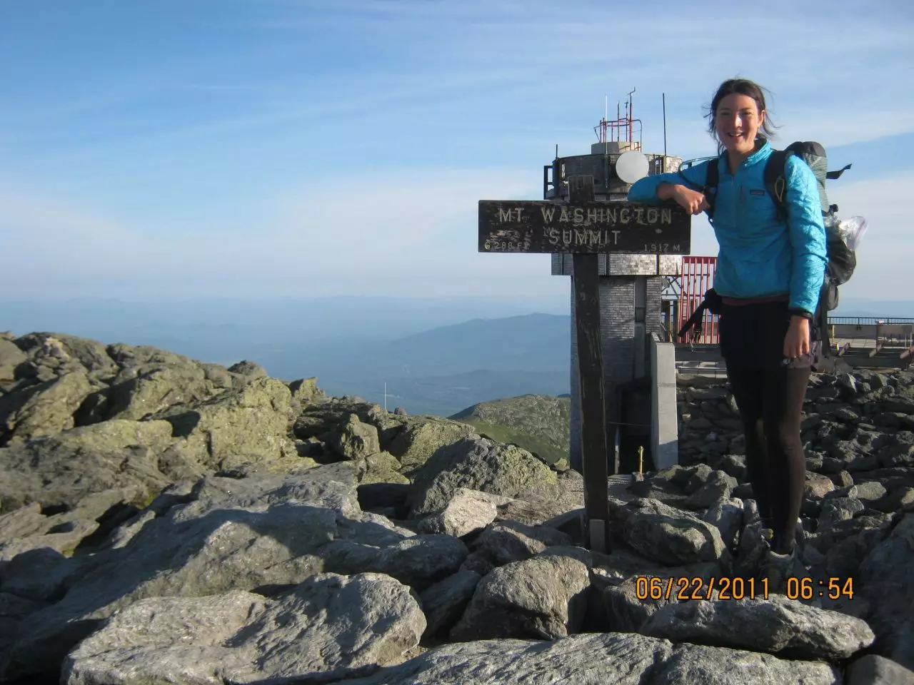 Happy Trails: Kif Hiker fuq Distanza twila li żżomm rekords tippjana l-vjaġġi tagħha