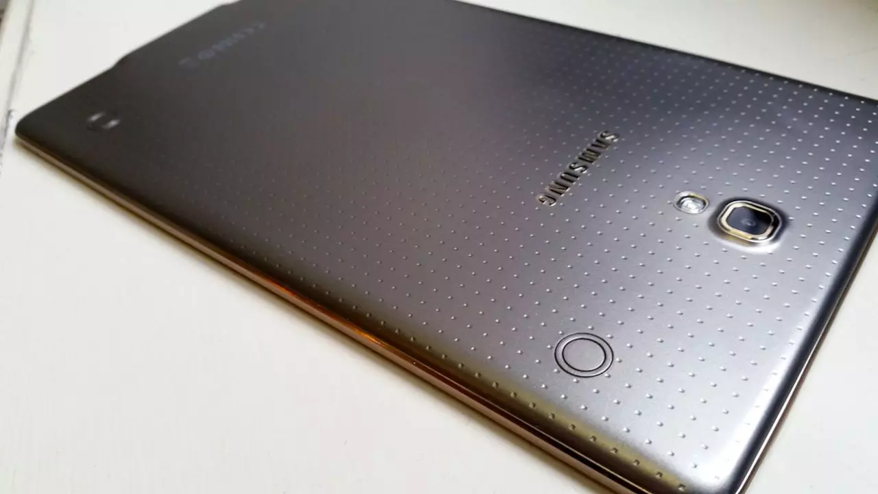 Samsung Galaxy Tab S: Австралия куллары