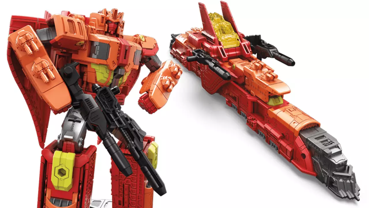 Hasbro's New Sentinel Prime Toy feroaret yn in ferdomde romtetrein