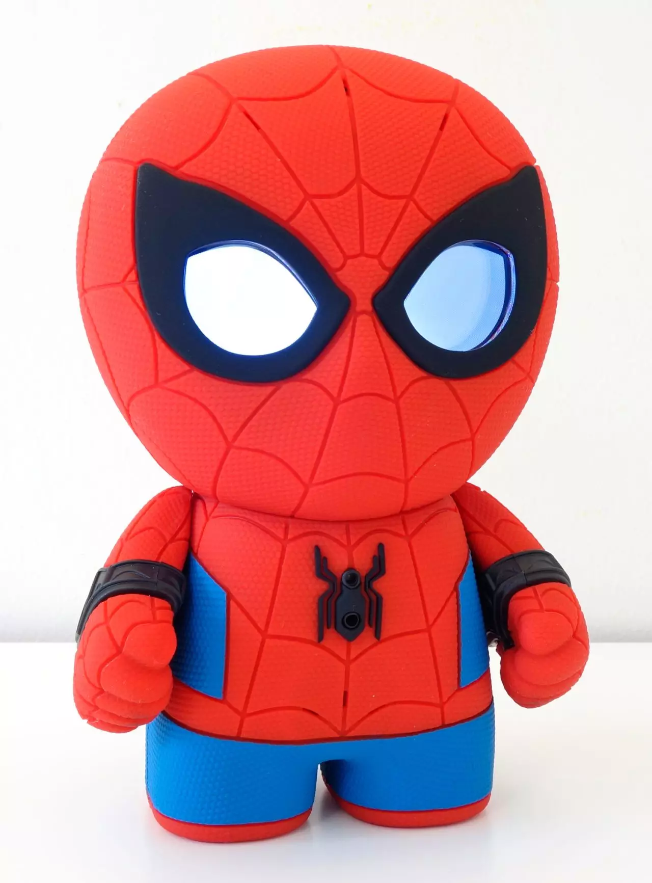 Sphero's Adorable Spider-Man Toy Xwediyên Aqilmendên AI-yê hene (Ew Ne Xemgîn in)