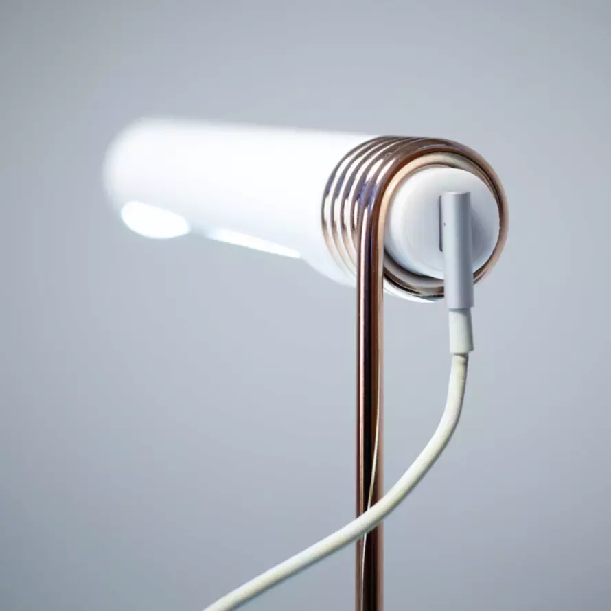 Ваші розбиті шнури Apple MagSafe живлять ці розумні лампи