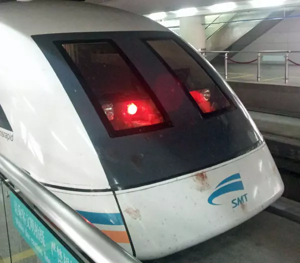 Sjanghai se Maglev-trein: verstommend vinnig