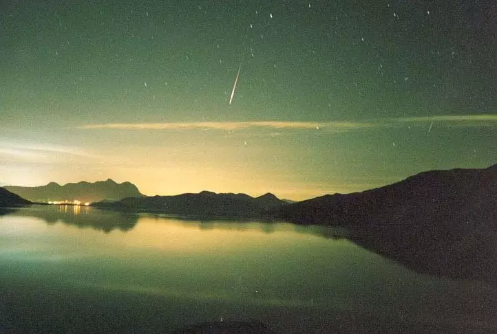 La pluja de meteorits de Leònides és aquesta nit i aquí teniu com veure-la