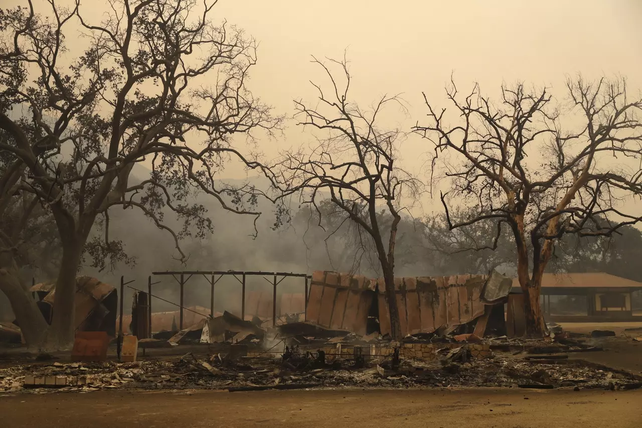 Paramount Ranch, locatie voor Westworld en talloze films van HBO, brandt tot de grond