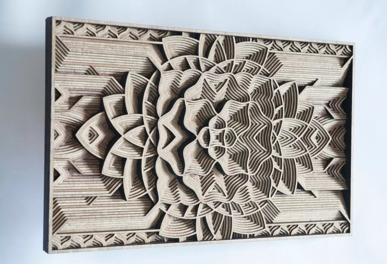 藝術家用激光切割技術創造出令人驚嘆的木雕