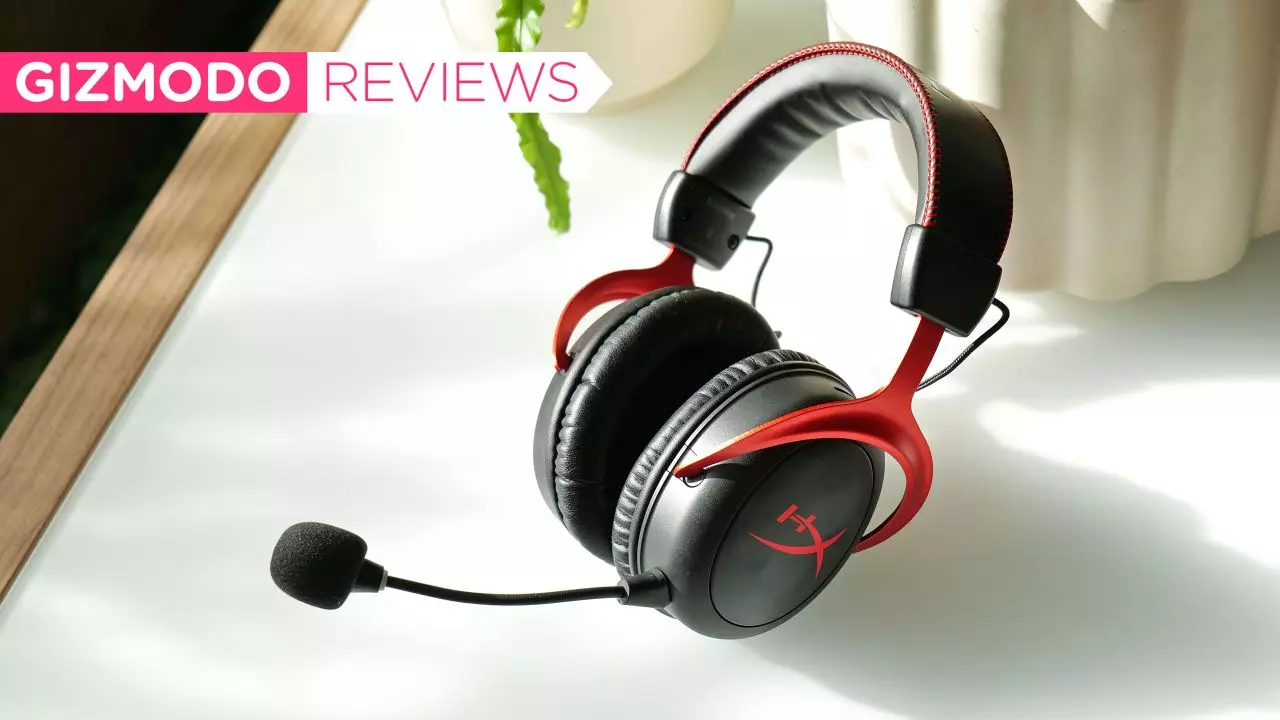 HyperX se Cloud II Wireless is 'n eenvoudige speletjie-headset wat reg gedoen is