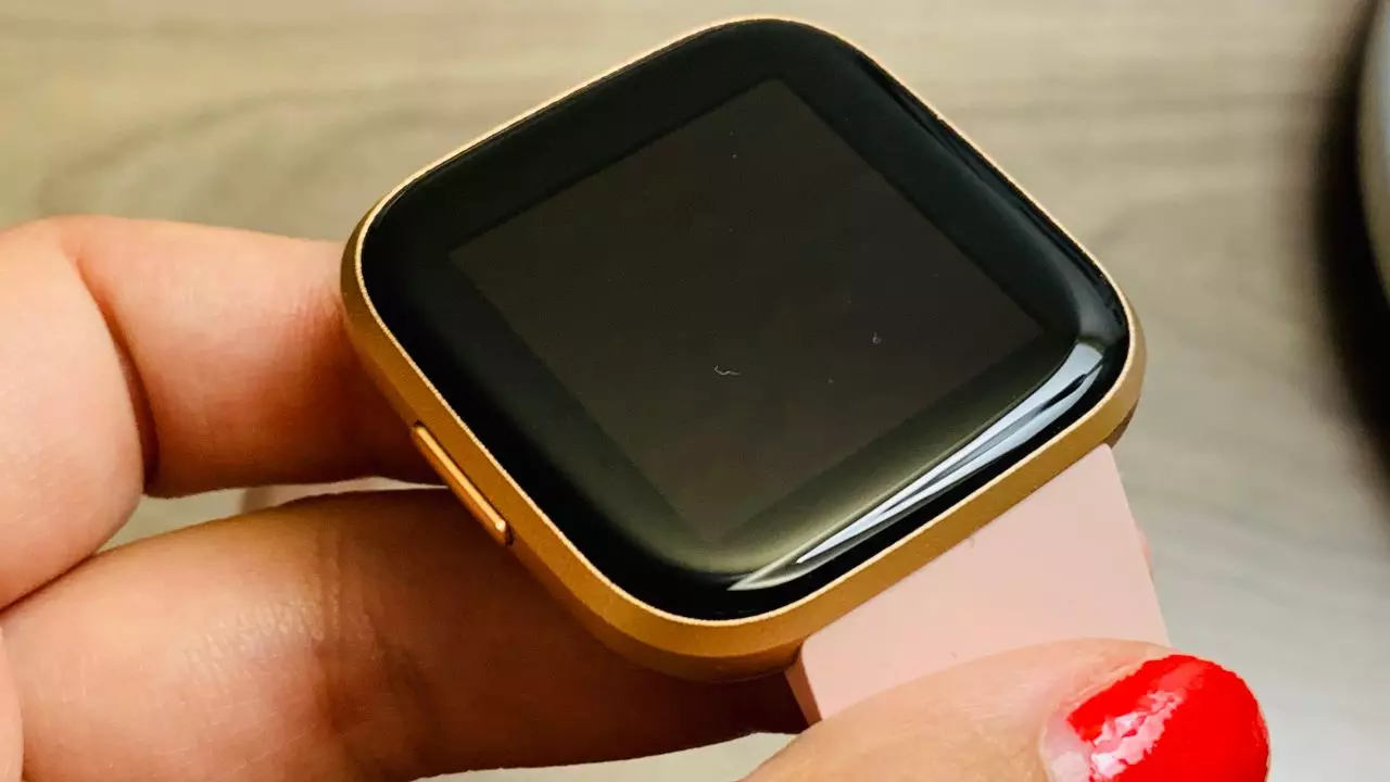 Die Fitbit Versa 2 is 'n soliede opdatering wat my net soveel meer laat verlang