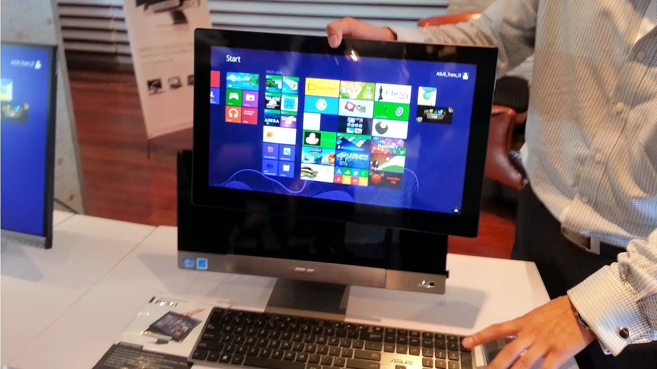 Asus Transformer AiO: Giant Win 8 / Android ntsiav tshuaj PC tuaj txog hauv Australia