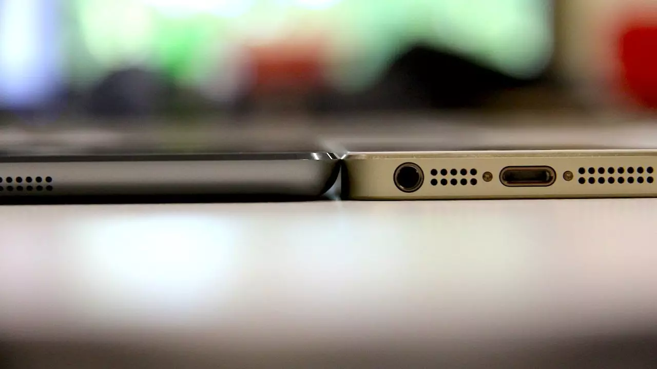 بررسی استرالیایی iPad Air: Big Is Beautiful Again