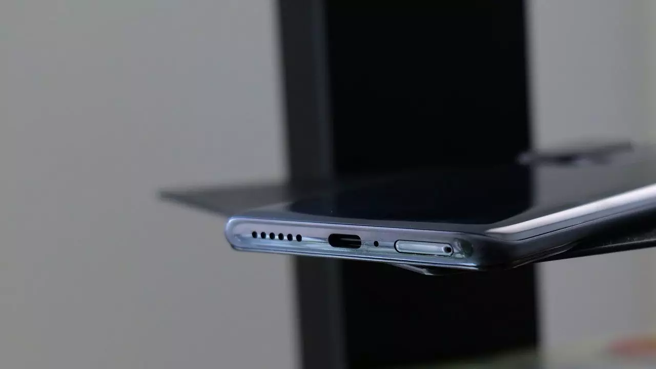 Xiaomi 10 T ହେଉଛି ଠିକ୍ ଫୋନ୍ ପ୍ରକାର ଯାହା ଆମେ ବର୍ତ୍ତମାନ ଅଧିକ ଆବଶ୍ୟକ କରୁ | 28547_4