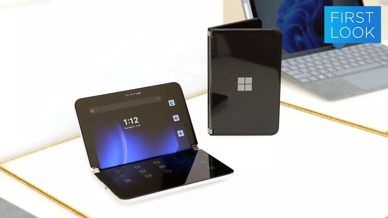 O Foldable Surface Duo 2 de Microsoft parece corrixir todos os erros do orixinal