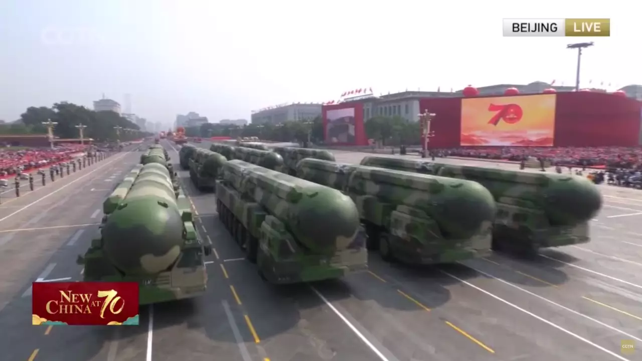 Her er hvad vi så ved Kinas gigantiske militærparade