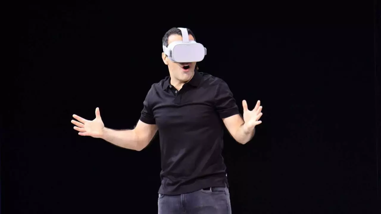 Facebook potpredsjednik VR-a Hugo Barra ne može obuzdati svoje uzbuđenje oko VR-a.