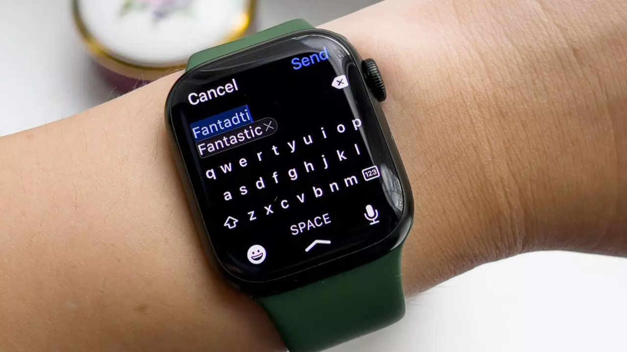 Apple kompaniyasining 2022 yilgi qatoriga mustahkam Apple Watch va AR/VR eshitish vositasi kiradi.