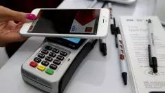 Các ngân hàng của Úc muốn đàm phán chung cho Apple, Android, Samsung Pay