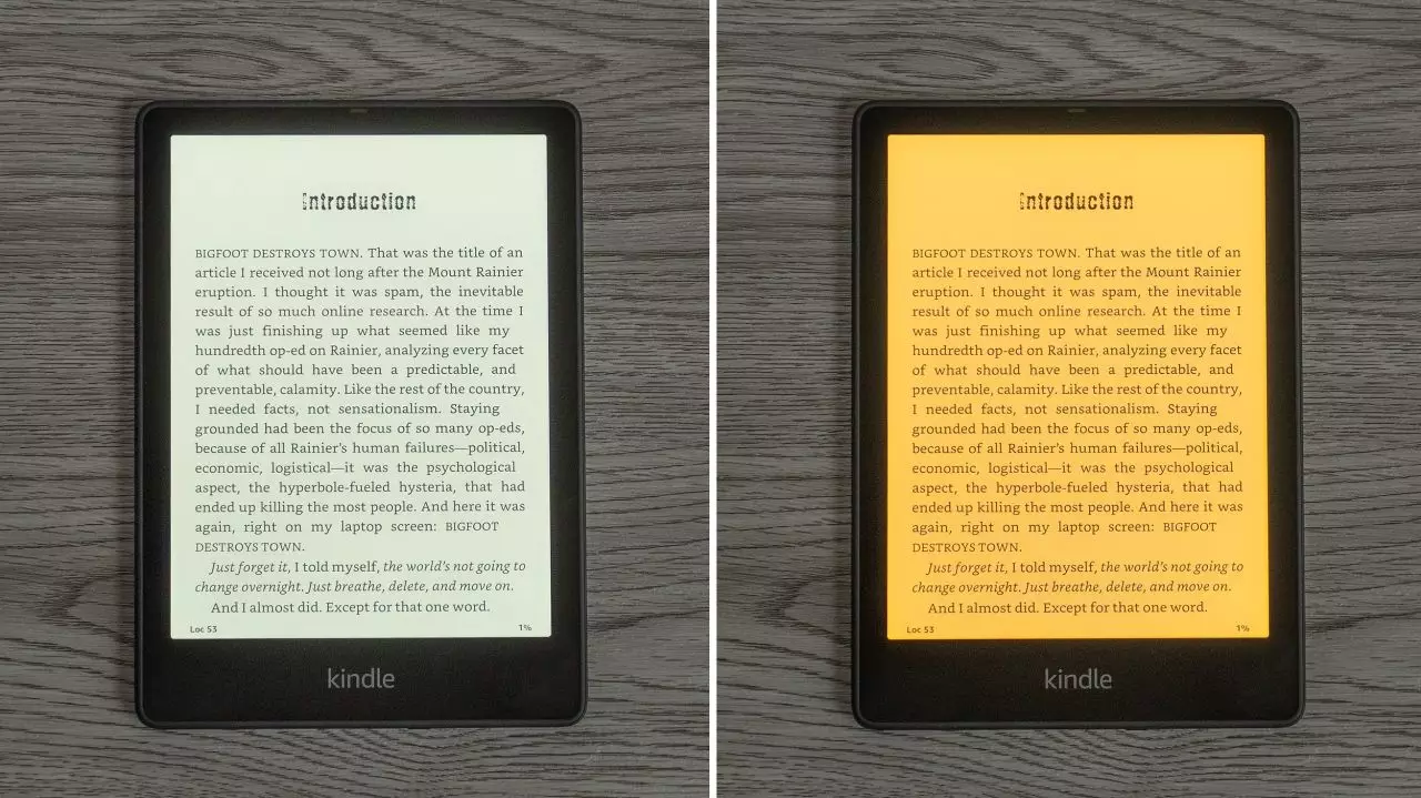 Kindle Paperwhite 5 SE kounye a itilize 17 LED blan ak jòn pou ajisteman tanperati koulè yo ka fèt sou ekleraj ekran an.