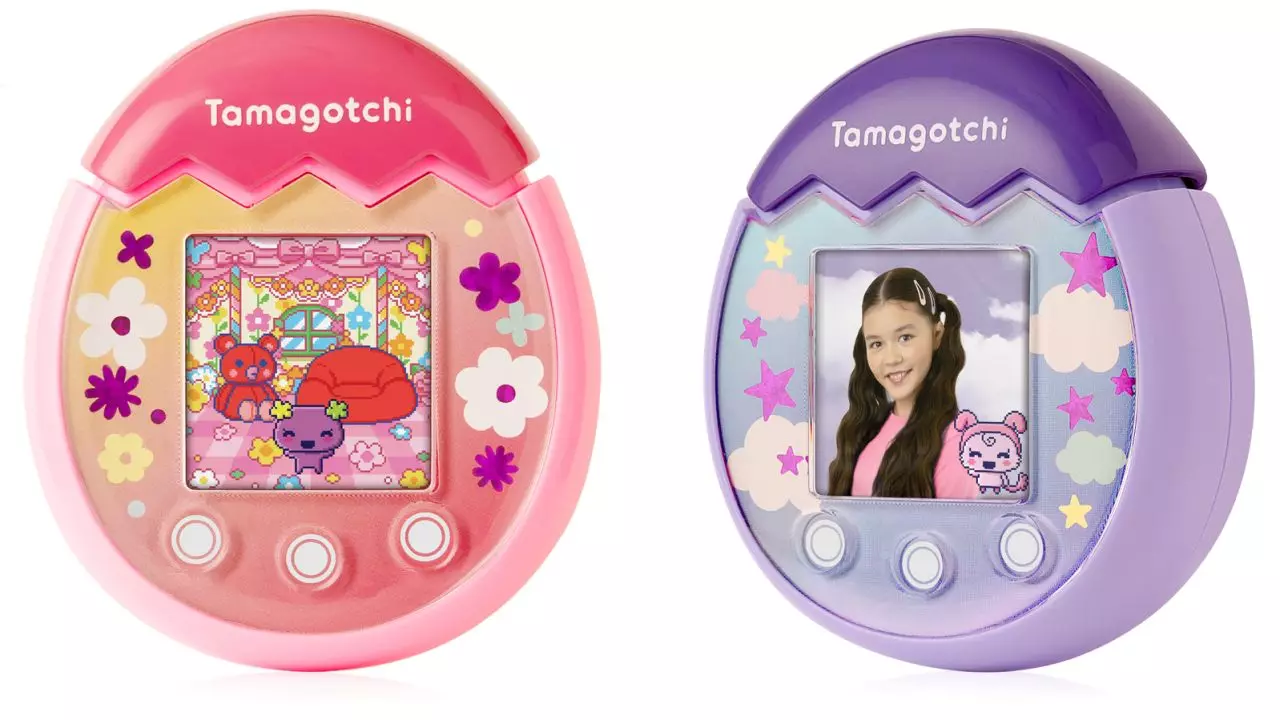 Nový fotoaparát Tamagotchi vám umožní fotografovať s vaším virtuálnym miláčikom skôr, ako zomrie na nedbalosť 35066_2