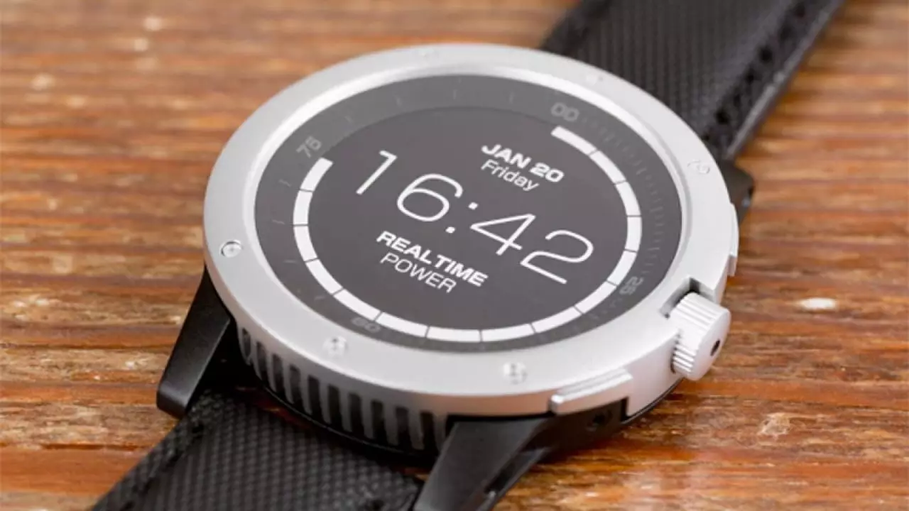 Dette Smartwatch drevet af din kropsvarme behøver aldrig oplades