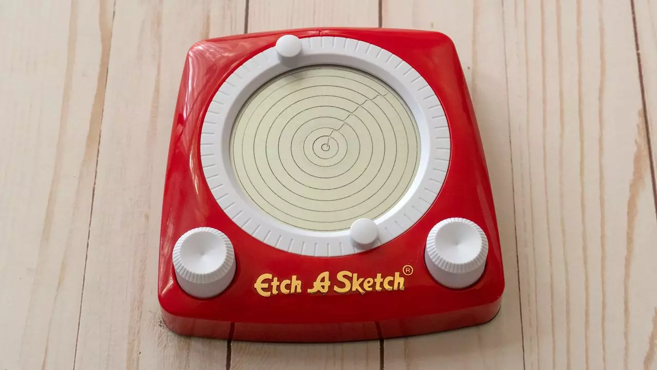 Prvi Etch Skica koja vam omogućuje crtanje krugova savršena je igračka za fidget 35355_4