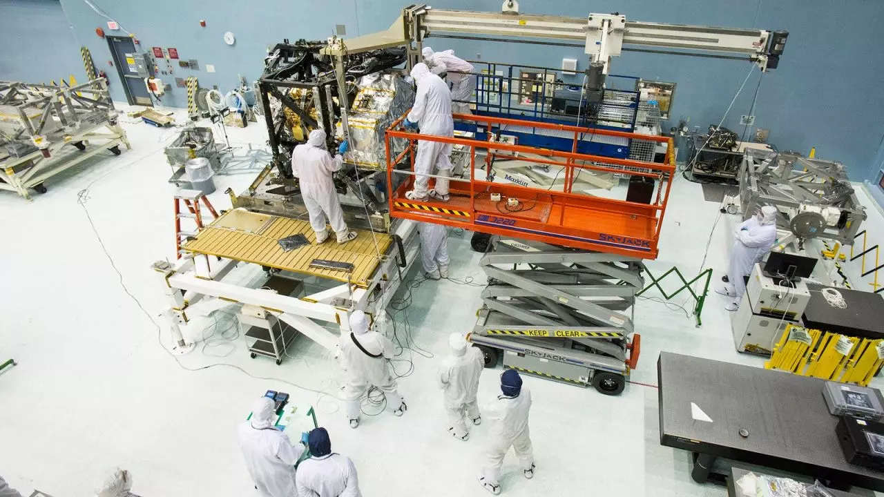 تین دہائیوں میں خلائی تحقیق کے لیے کیا کیا جب ناسا نے ایک نئی دوربین بنانے کے لیے کام کیا۔