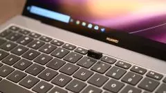 Laptopsyada Huawei ayaa si degan ugaga maqan Dukaanka Microsoft ee Australia