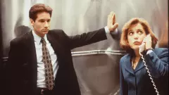 Peek Into The X-Files: The Official Archives για περισσότερες λεπτομέρειες σχετικά με τις πιο ανατριχιαστικές περιπτώσεις της σειράς