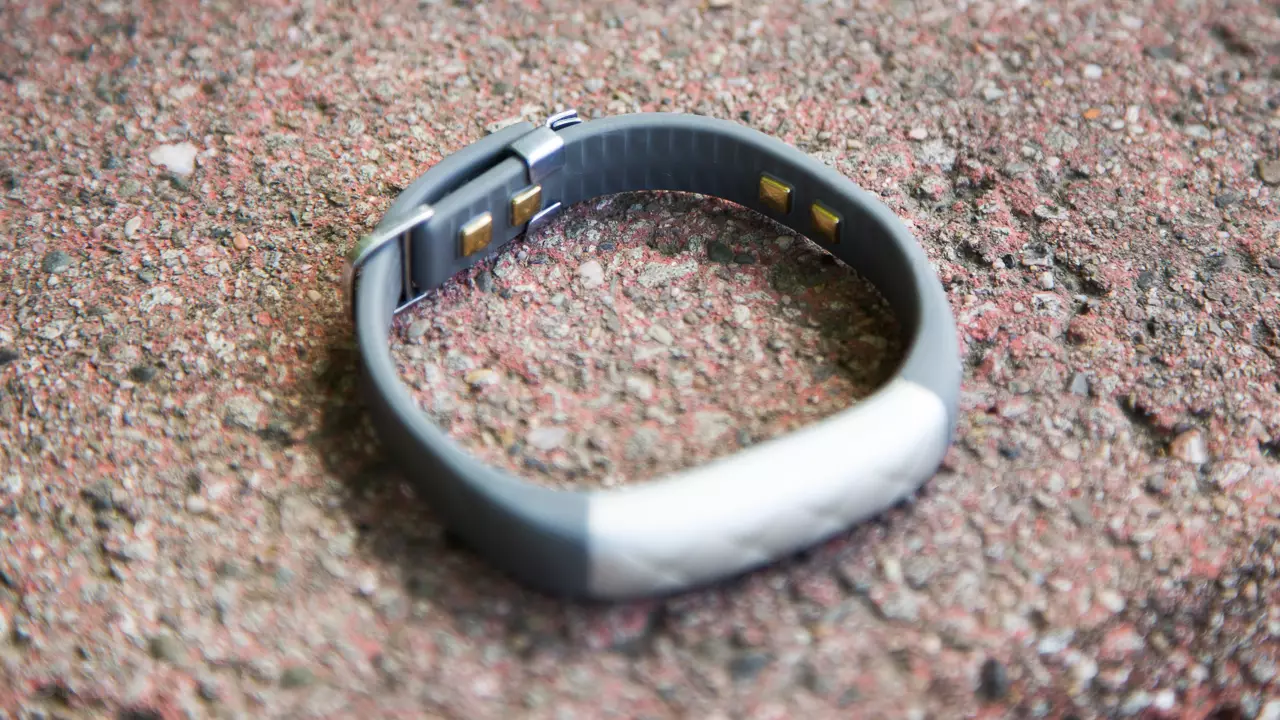 Jawbone UP3 шолуы: фитнес фиаскосы