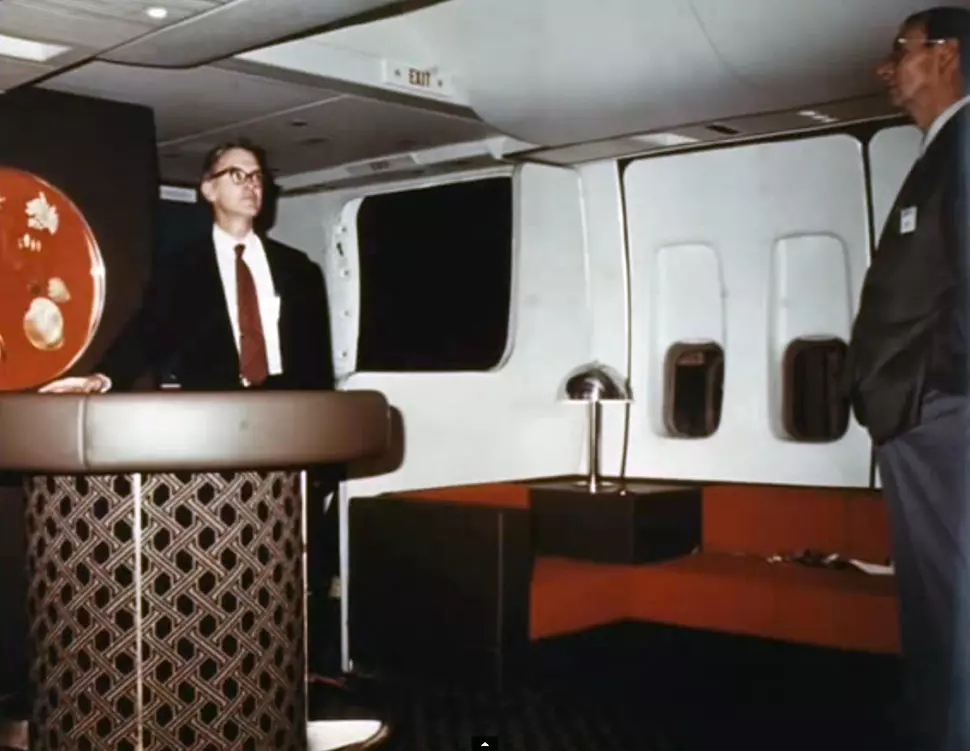 在 1970 年代乘坐波音 747 飞机旅行真是太棒了