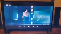 Mēs padarījām Sony 26 000 $ 8K televizoru vieglāku Swolo